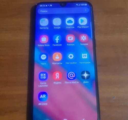 Samsung Galaxy A40, 4/64 ГБ