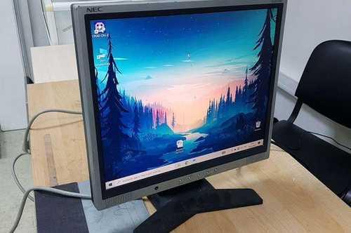 NEC 1704M