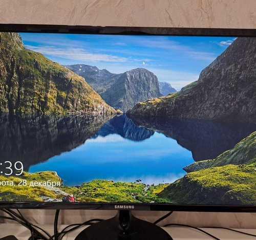 Монитор samsung 24"