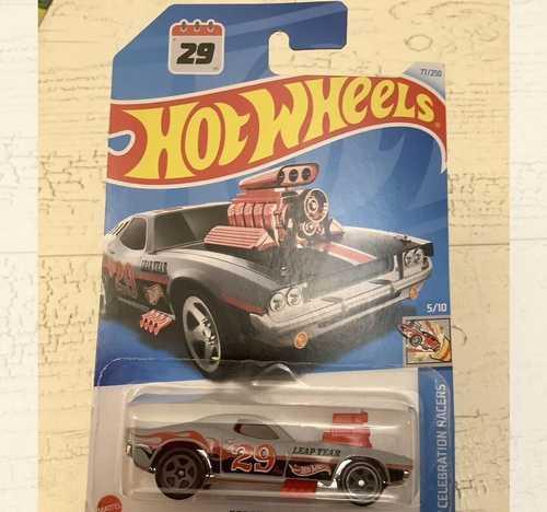 Новая машинка Hot Wheels оригинальная