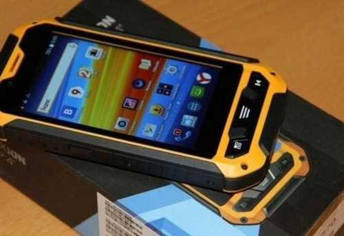 Смартфон dexp Ixion P 4" 4Gb Black-Yellow