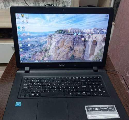 Ноутбук Acer aspire es1732