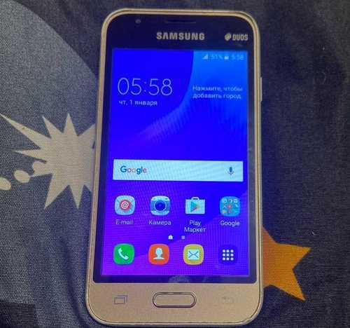 Samsung Galaxy J1 Mini SM-J105F, 8 ГБ