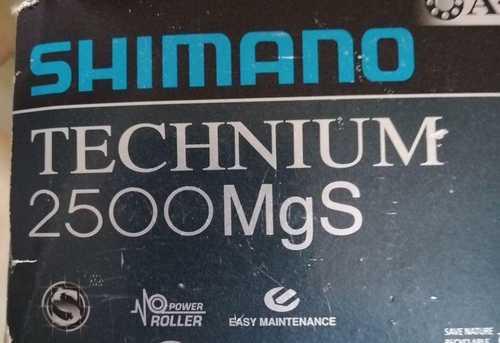 Катушка Shimano Technium 05 2500 mgs