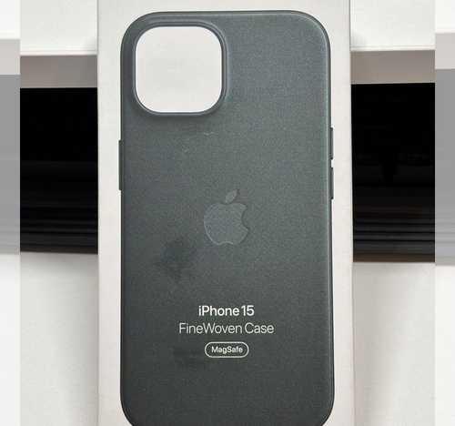 Оригинальный Apple FineWoven iPhone 15