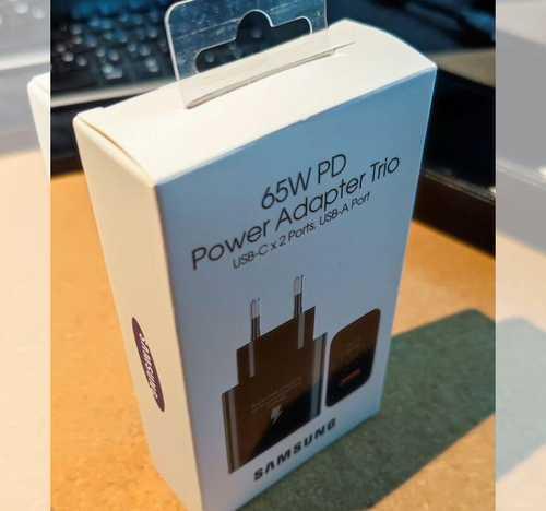 Зарядное устройство Samsung Trio 65W