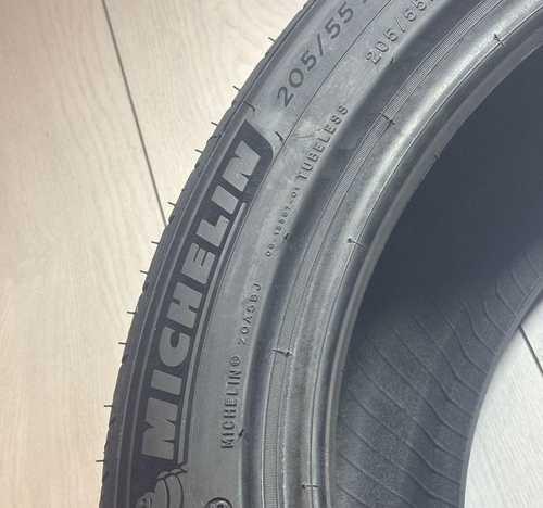 Michelin Pilot Sport 4 205/55 R16 94Y