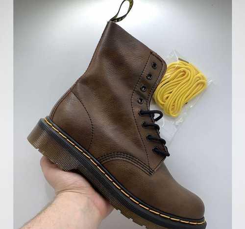 Dr martens 1460 crazy horse