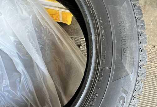 Bridgestone Ice Cruiser 7000S 225/60 R17