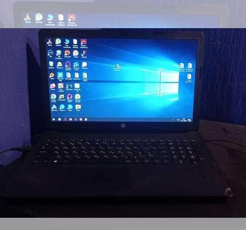 Ноутбук HP Laptop model 15