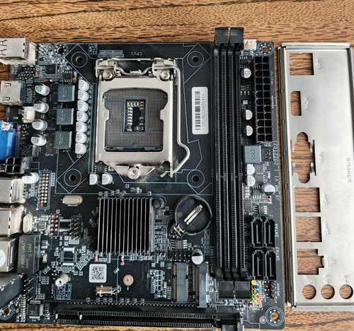 Материнская плата H61 mini ATX на запчасти