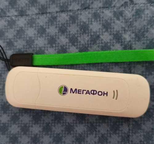 3G-модем E1550 Мегафон