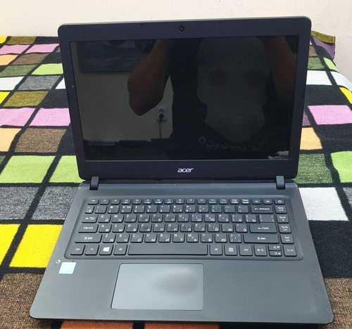 14" Ноутбук acer aspire ES1-432-P2YS