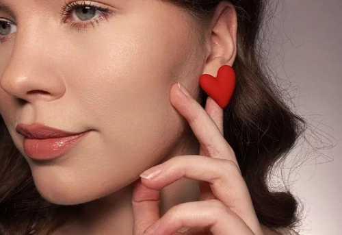 Серьги гвоздики сердечки, сердца пусеты