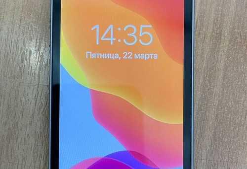 iPhone SE, 16 ГБ