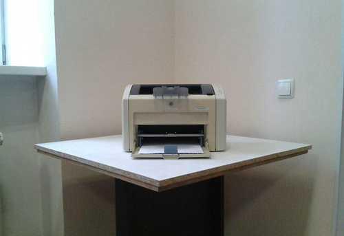 Компактный лазерный принтер hp (сетевой)