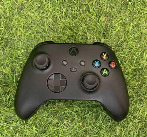 Геймпад Xbox Wireless Controller QAT-00002 Чёрный