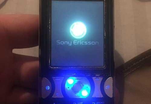 Телефон Sony ericsson K550i