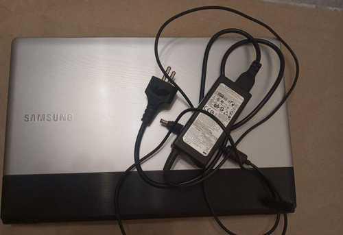 Ноутбук Samsung NP305E5A