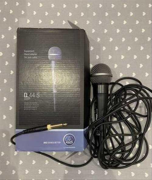 Микрофон AKG D44S