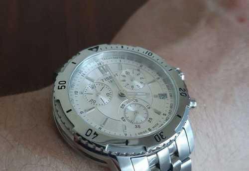 Часы мужские tissot кварцевые