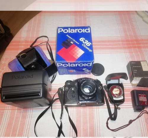 Фотоаппарат моментальной печати polaroid