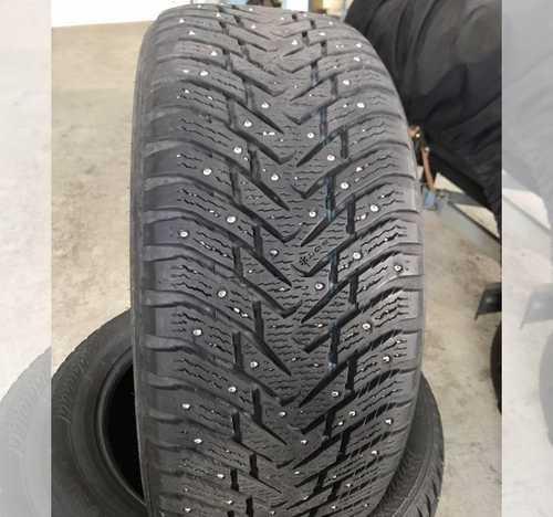 Nokian Tyres Hakkapeliitta 8 SUV 255/50 R19 107T