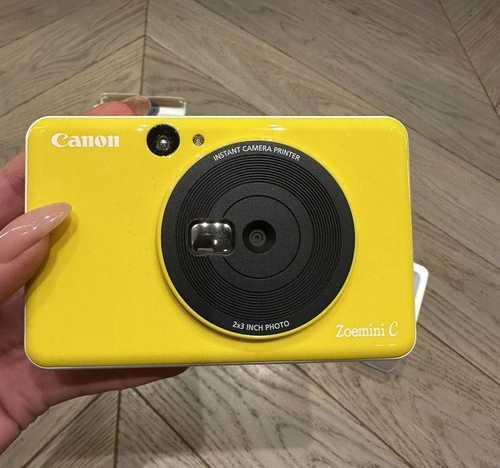 Фотоаппарат Canon Zoemini C