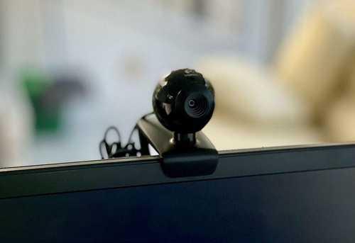 Веб-камера Logitech Webcam 120