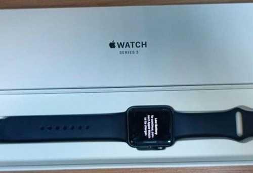Продам Умные часы Apple Watch Series 3 42 мм