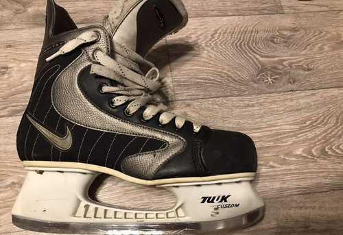 Коньки хоккейные Nike 43 размер