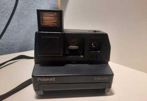 Плёночный фотоаппарат Polaroid impulse 600 plus