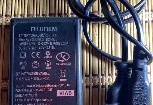 Зарядное устройство Fujifilm BC-50