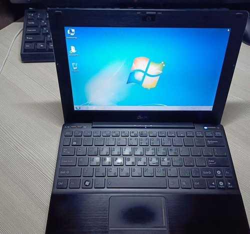 Asus eee pc 1018p