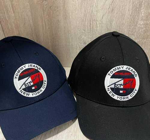 Tommy hilfiger кепка