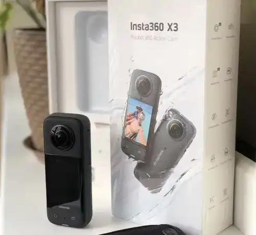 Экшн камера insta360 one x3