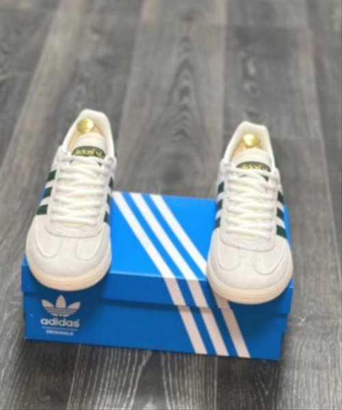 Кроссовки adidas spezial