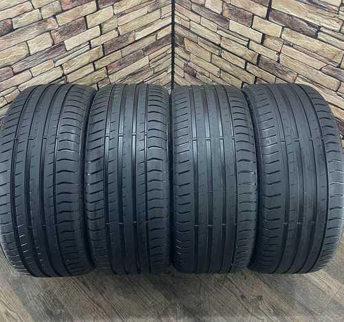 Triangle EffeXSport TH202 245/40 R19 98Y