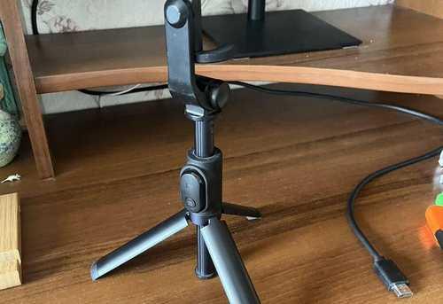 Монопод Xiaomi Mi Selfie Stick Tripod Black