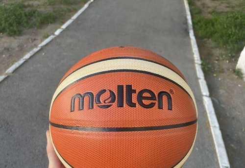 Баскетбольный мяч molten