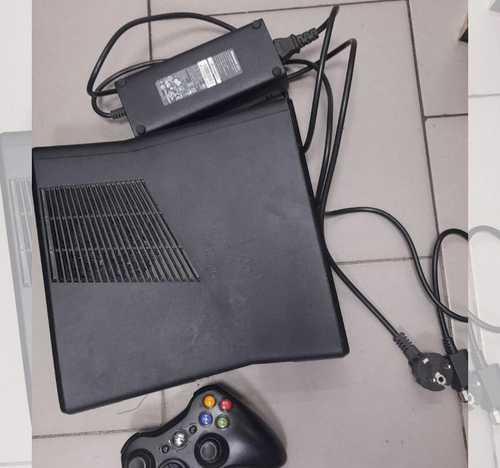 Xbox 360 s console 1439