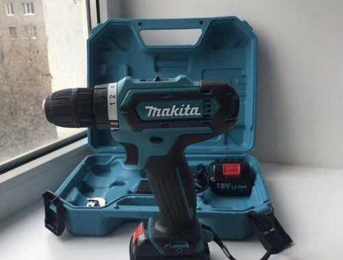 Аккумуляторная дрель-шуруповерт Makita 18v