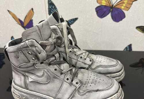 Кроссовки для девочки Nike р.37 (23,5)