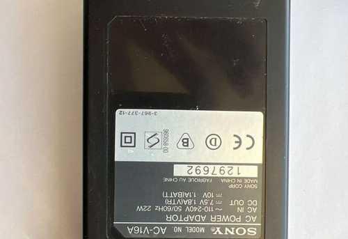 Зарядное устройство для видеокамеры Sony AC-V16A