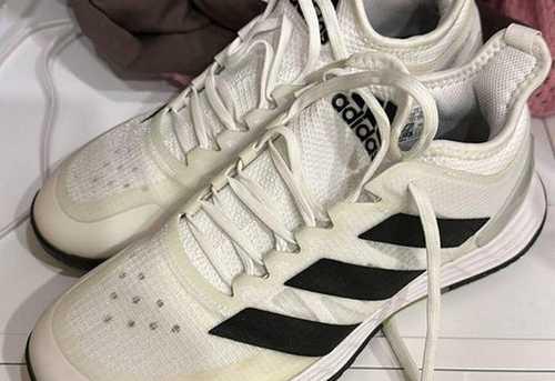 Кроссовки для тенниса новые adidas 42р