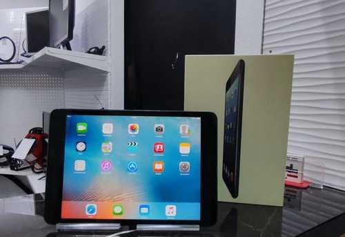 Планшет iPad MD528LL/А mini Wi-Fi 16 GB