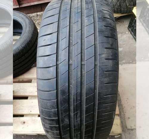 Goodyear EfficientGrip Performance 225/50 R17 98V