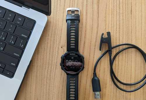 Спортивные часы Garmin Forerunner 735XT