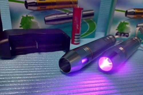 Ультрафиолетовый фонарь портативный