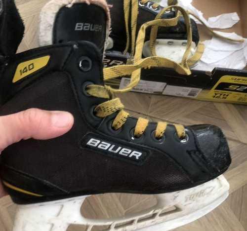 Детские Коньки хоккейные bauer supreme 140 Y12r